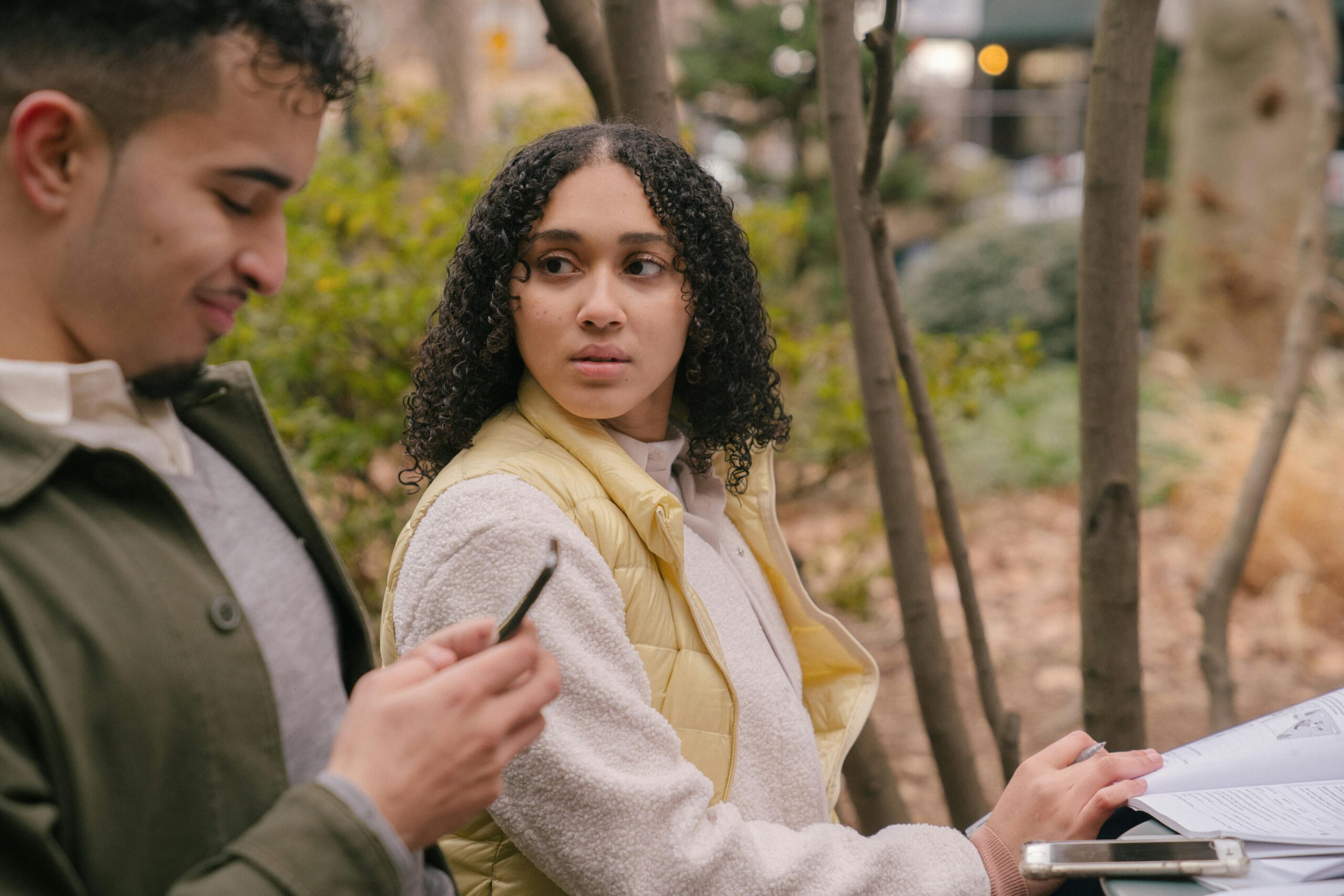 Are You in a Bad Friendship? 6 Telling Signs - Dear Eliza